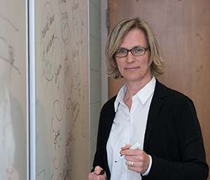 University of Saskatchewan names outstanding vet professor - Veterinary ...